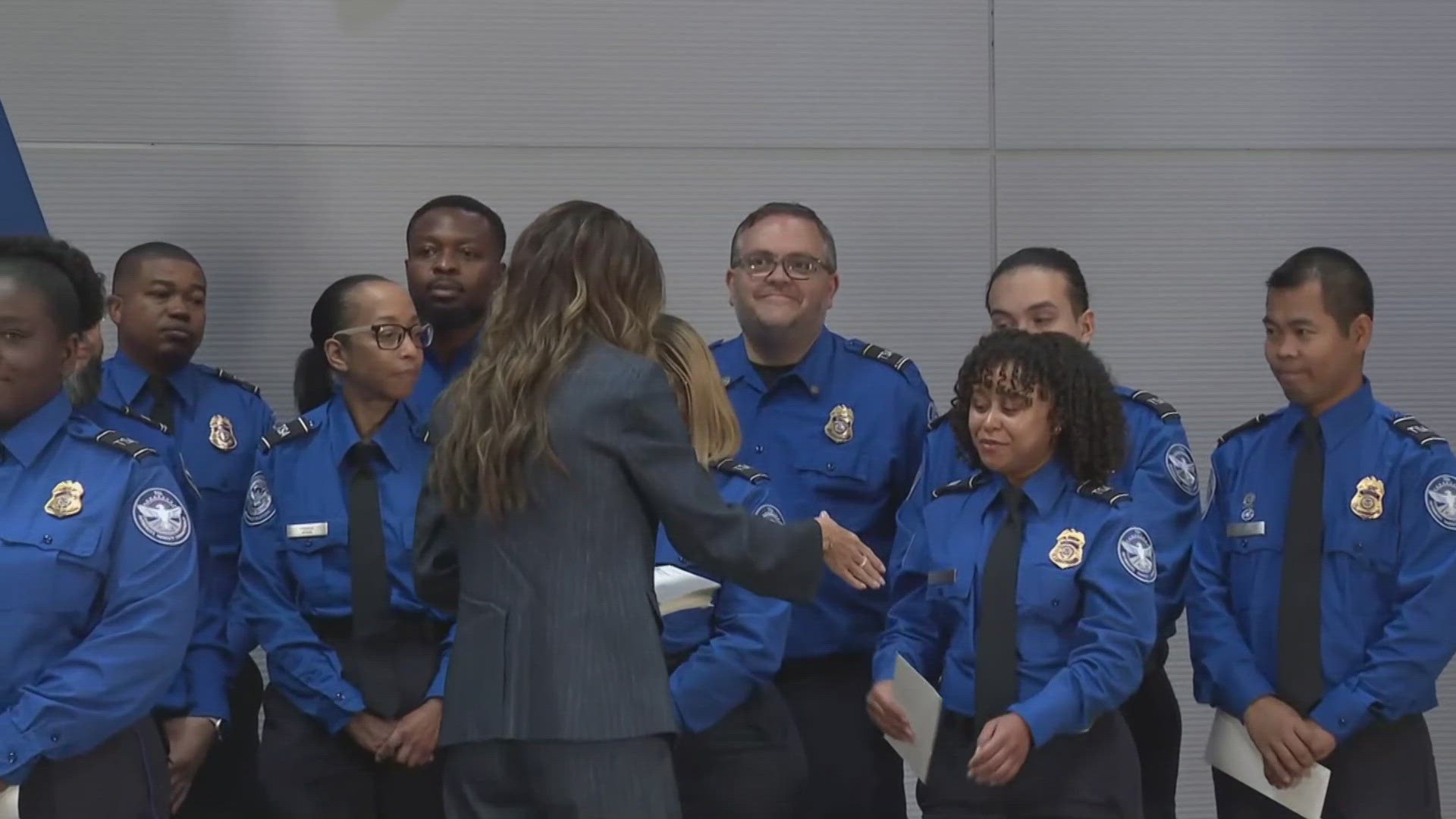 TSA agents with exemplary service to get $10,000 bonuses, Noem says