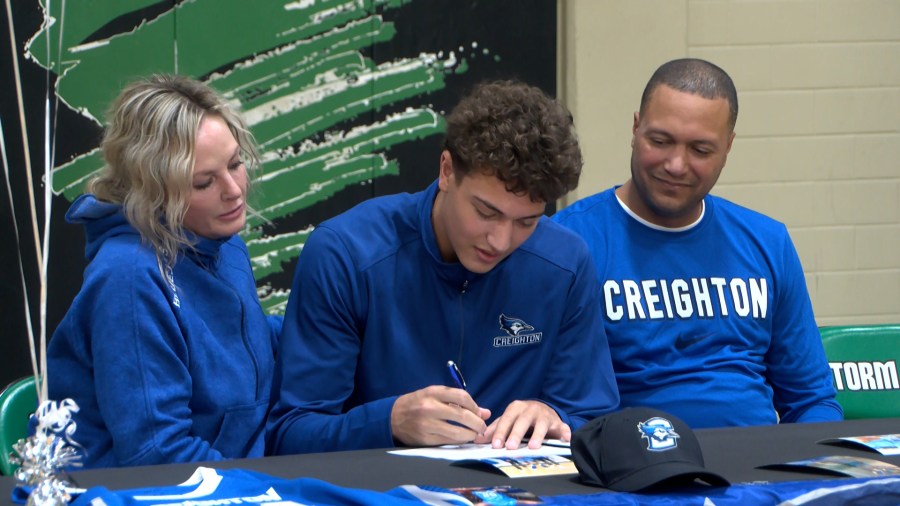 Jaidyn Coon inks commitment to Creighton men’s basketball