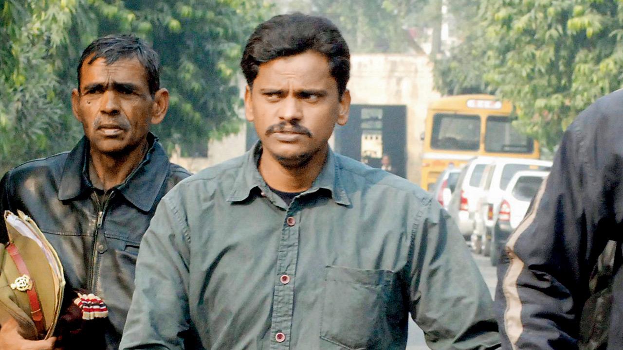 Nithari serial killings prime accused walks out of jail