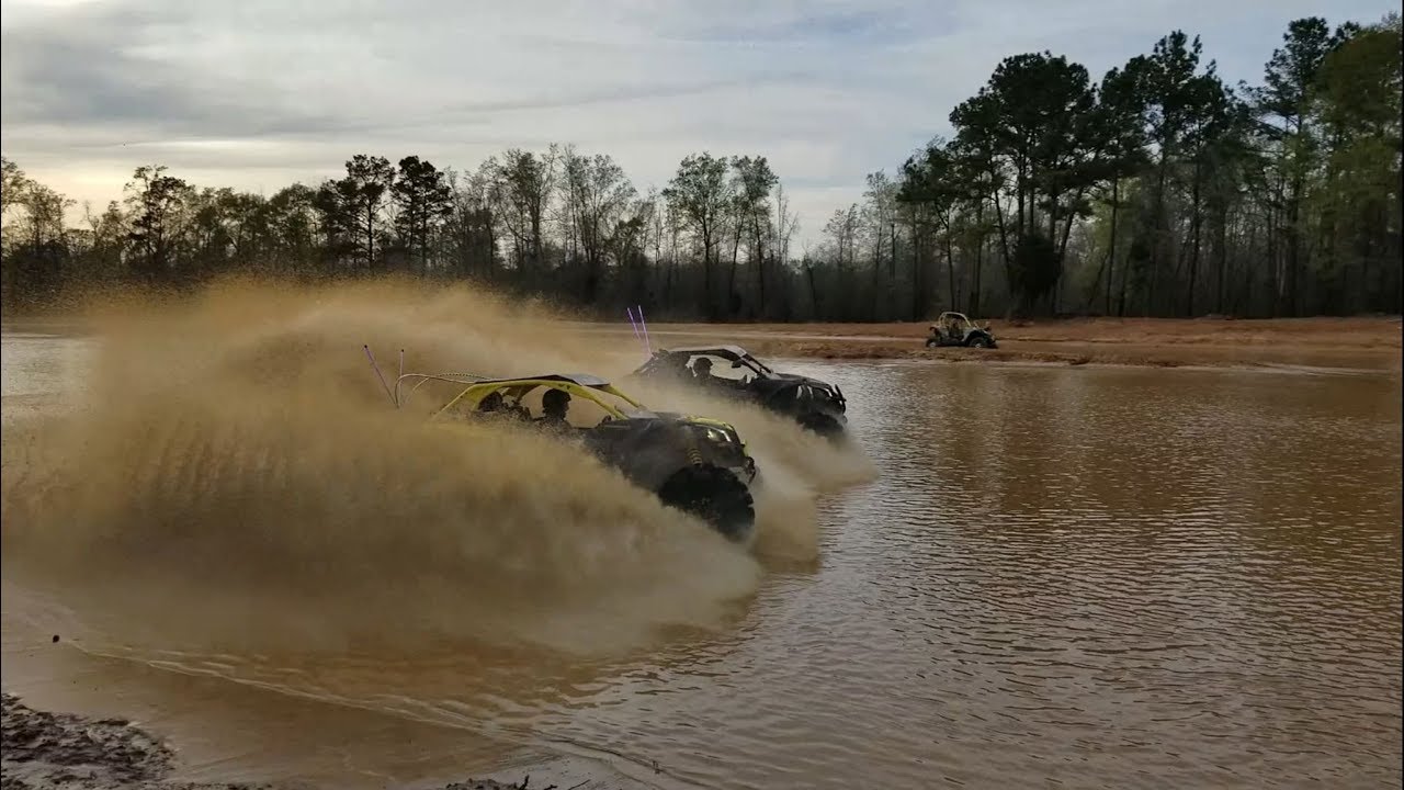 Twin Maverick X3 Sand Pit Skim!!