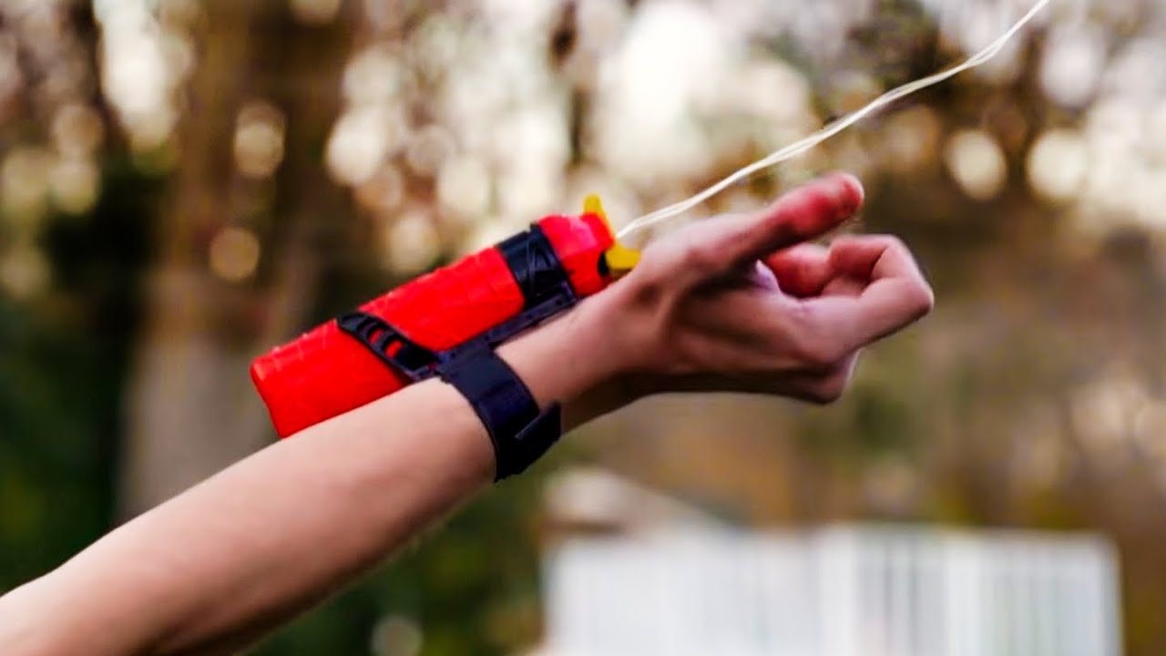 Using Fortnite Spiderman web shooter IRL is not safe