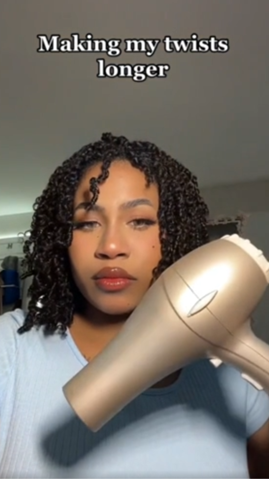 Afro & Curly Hair Tutorials and Cosplay Ideas