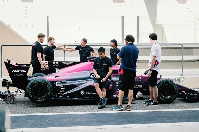 Humans teaching AI: How driverless cars racing in Abu Dhabi run on code ...