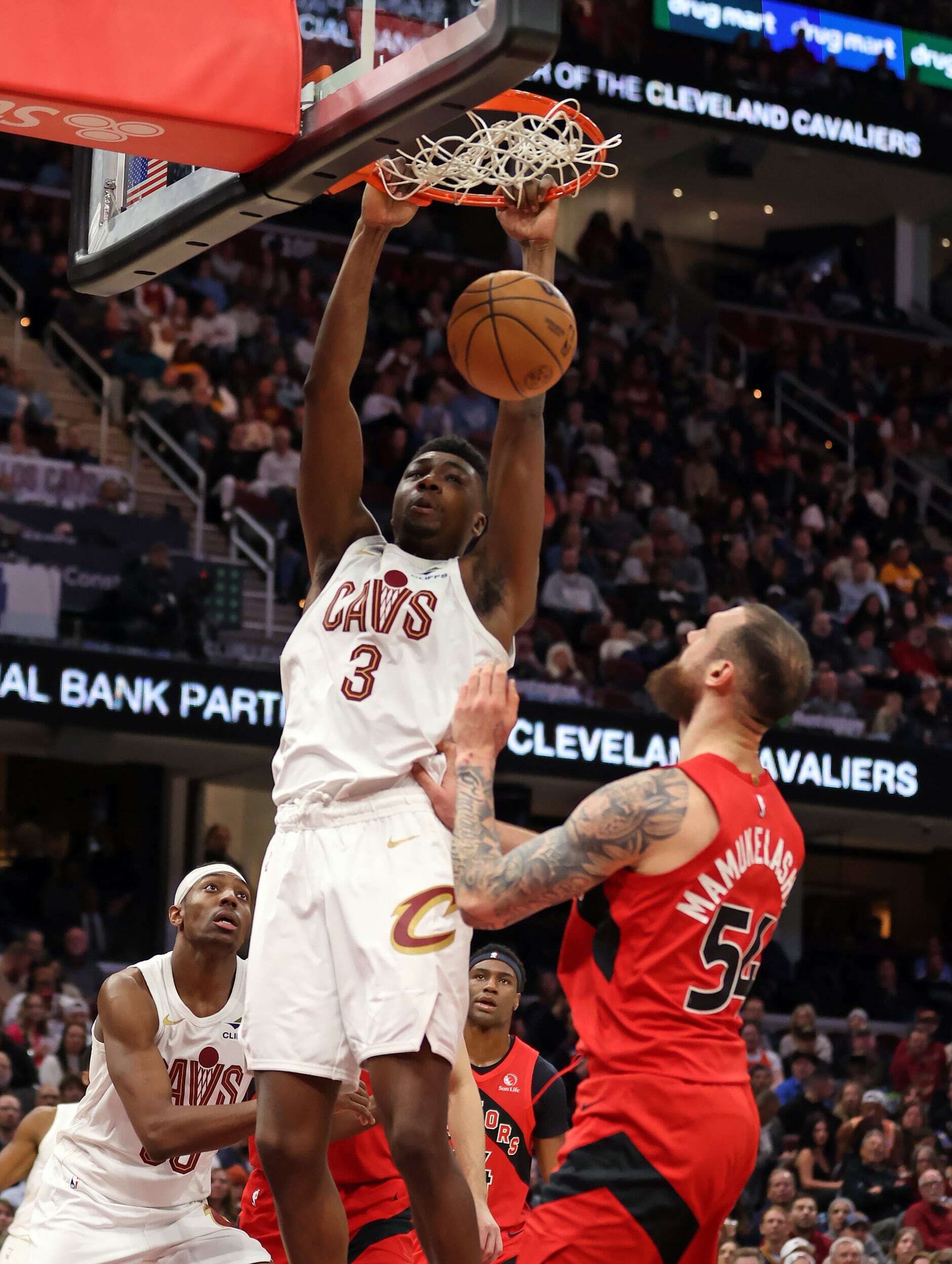 Tired legs doom Cavs against Raptors, 126-113