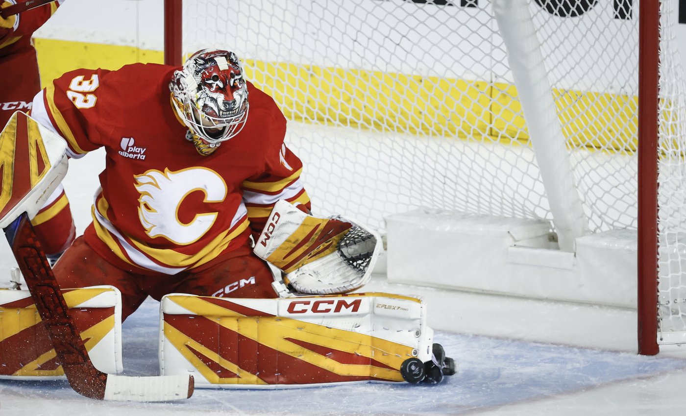 Goals still elusive, but Flames find right formula in 2-0 win over Sharks