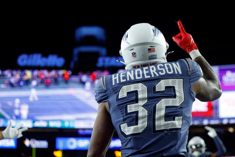 TreVeyon Henderson is breaking through as a top weapon for Drake Maye ...