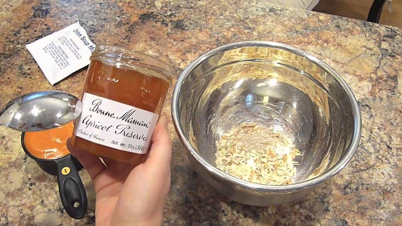 Easy 4 ingredient dinner: Chicken apricot slow cooker meal