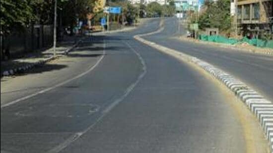 PMC directs speedy completion of 19 PPP road projects