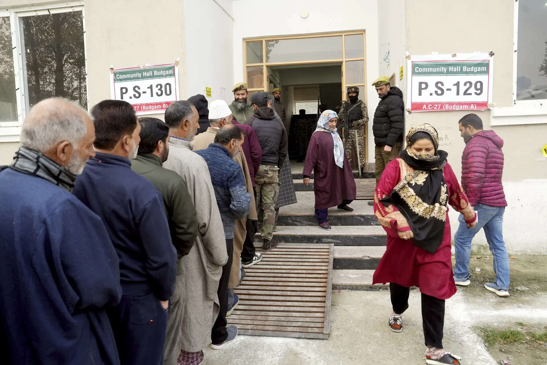 Budgam bypoll result 2025: In Aga Syed Mehmood vs Aga Muntazir vs Syed ...