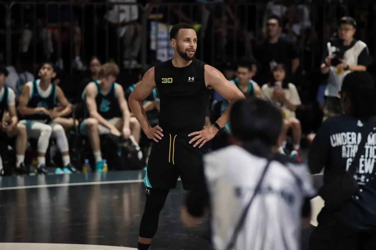 Under Armour Splits With Steph Curry In Major Brand Reset, Lifts Restructuring Charges To $255M ...