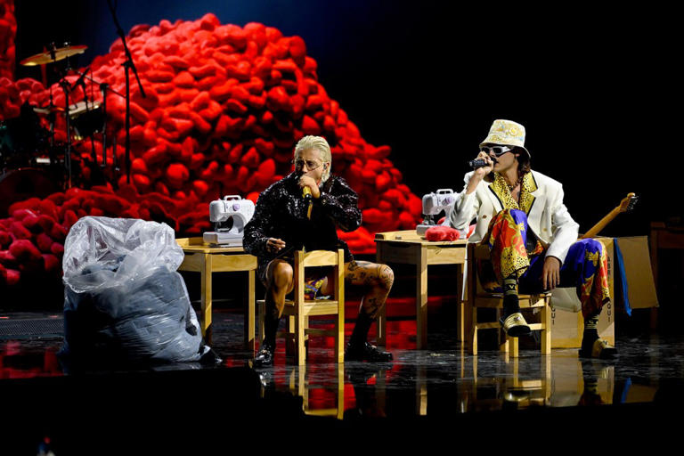 Muscled Men, Versace Glam & Outlandish Flair Steal the Show in CA7RIEL ...