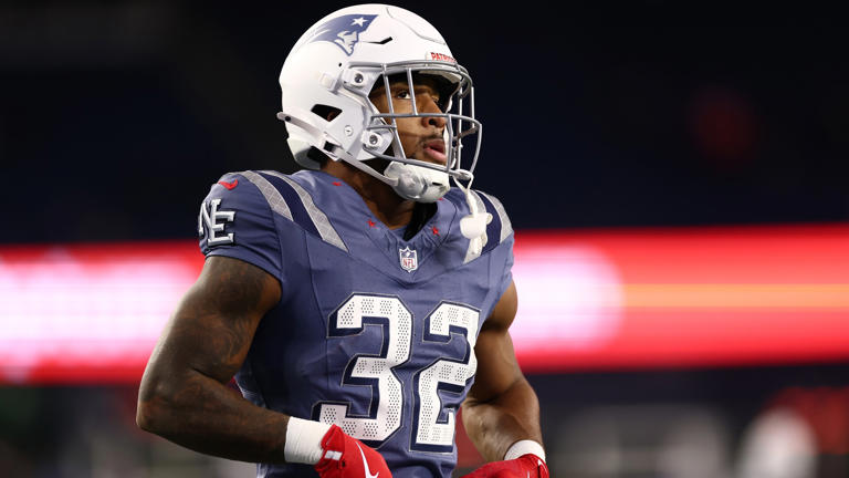 Patriots answer Jets to make it 7-7 in New England