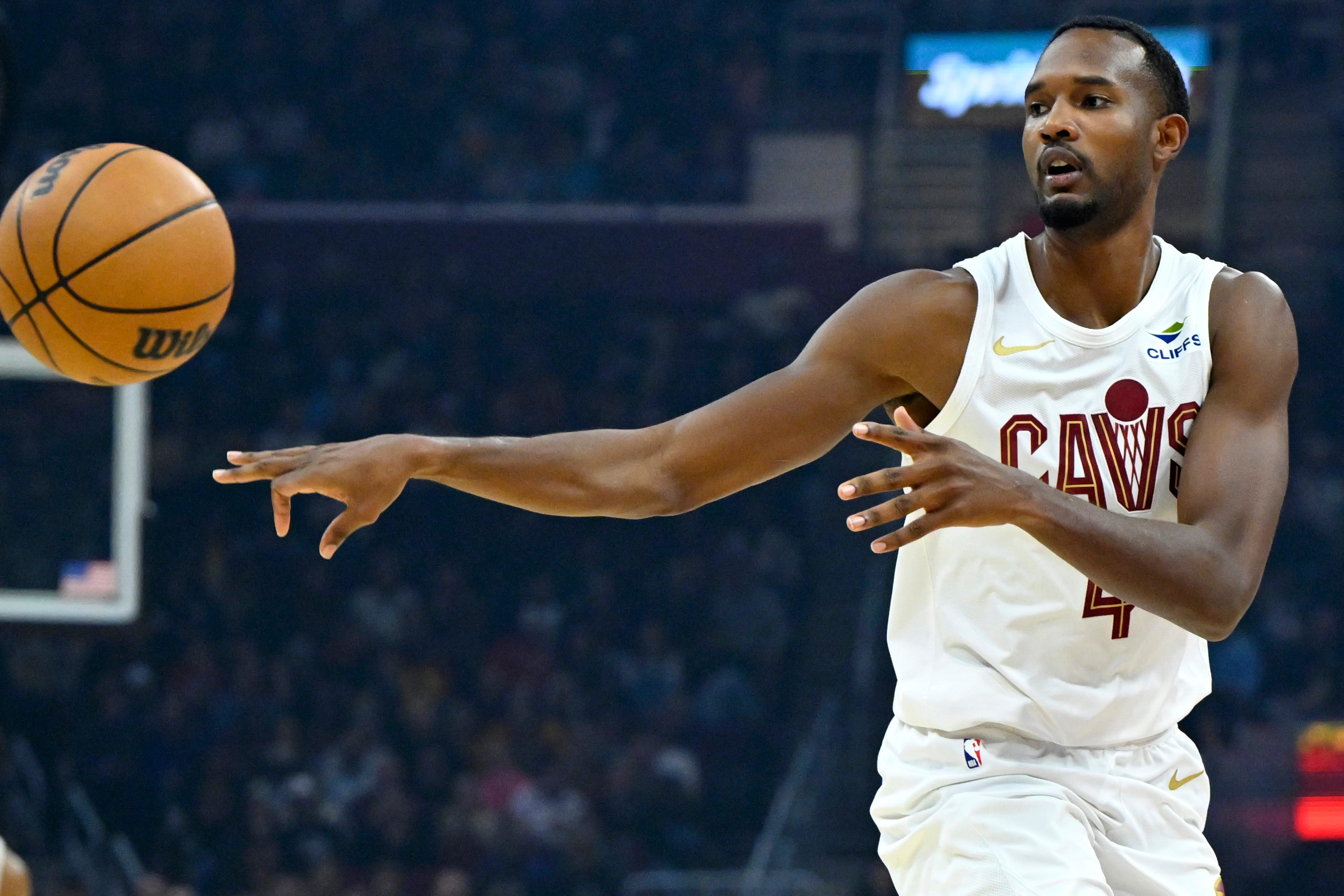 Cavs score, recap vs Raptors as Cleveland falls on second night of back ...