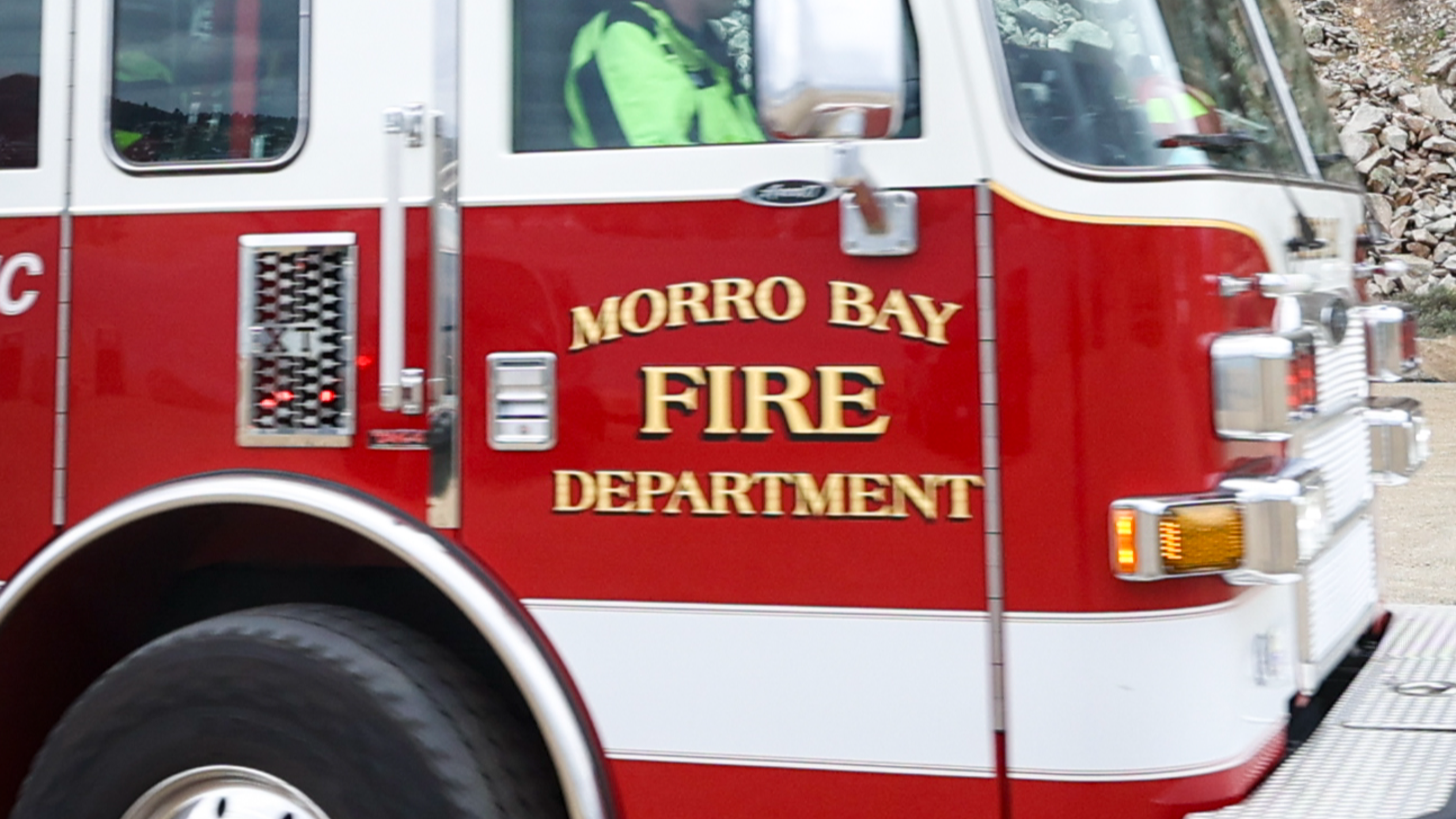 Climbing Morro Rock is dangerous and illegal, MB fire chief explains