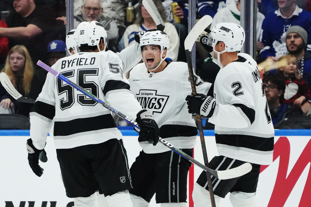 Quinton Byfield scores in OT to lift the Kings past the Maple Leafs, 4-3
