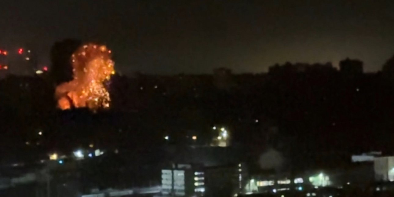 Νύχτα τρόμου στο Κίεβο από μπαράζ ρωσικών επιθέσεων: Εκρήξεις και ...