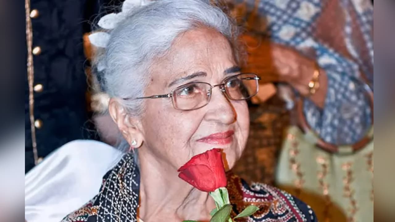 Who was Kamini Kaushal? What's Her Real Name? Lesser Known Facts About ...