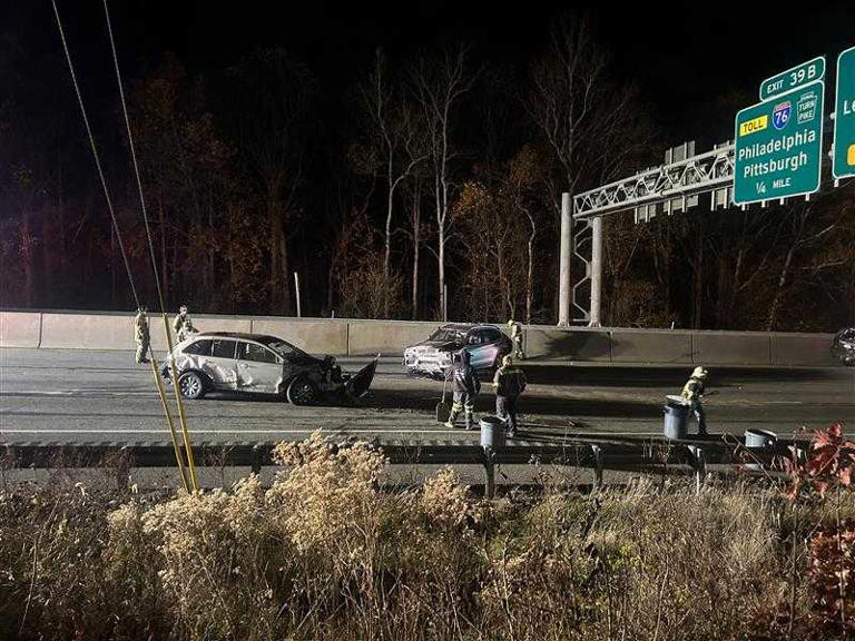 12-VEHICLE PILE-UP | 6 people hospitalized in wreck along I-83 ...