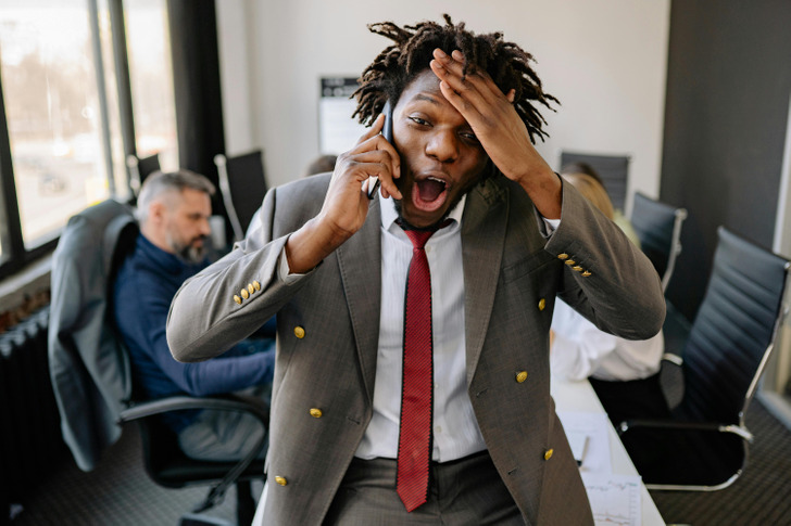 12 Workers Who Realized Boundaries Are the Real Superpower at Work