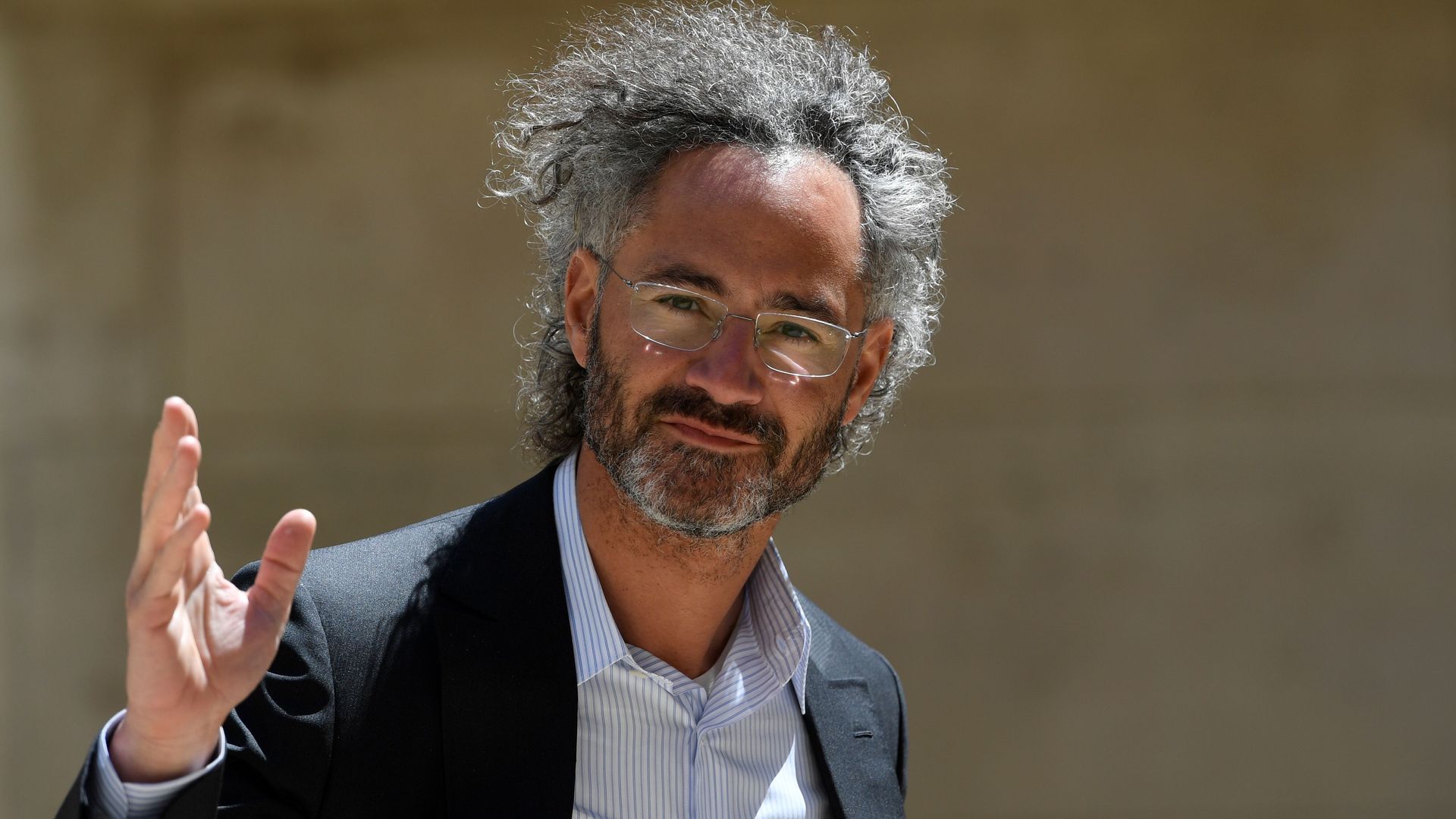 Top CEOs Who Turned Down Fame to Live a Private Life