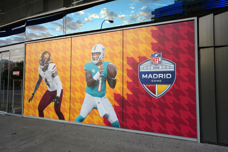 Dolphins prepping for Commanders matchup- The Splash Zone 11/14/25