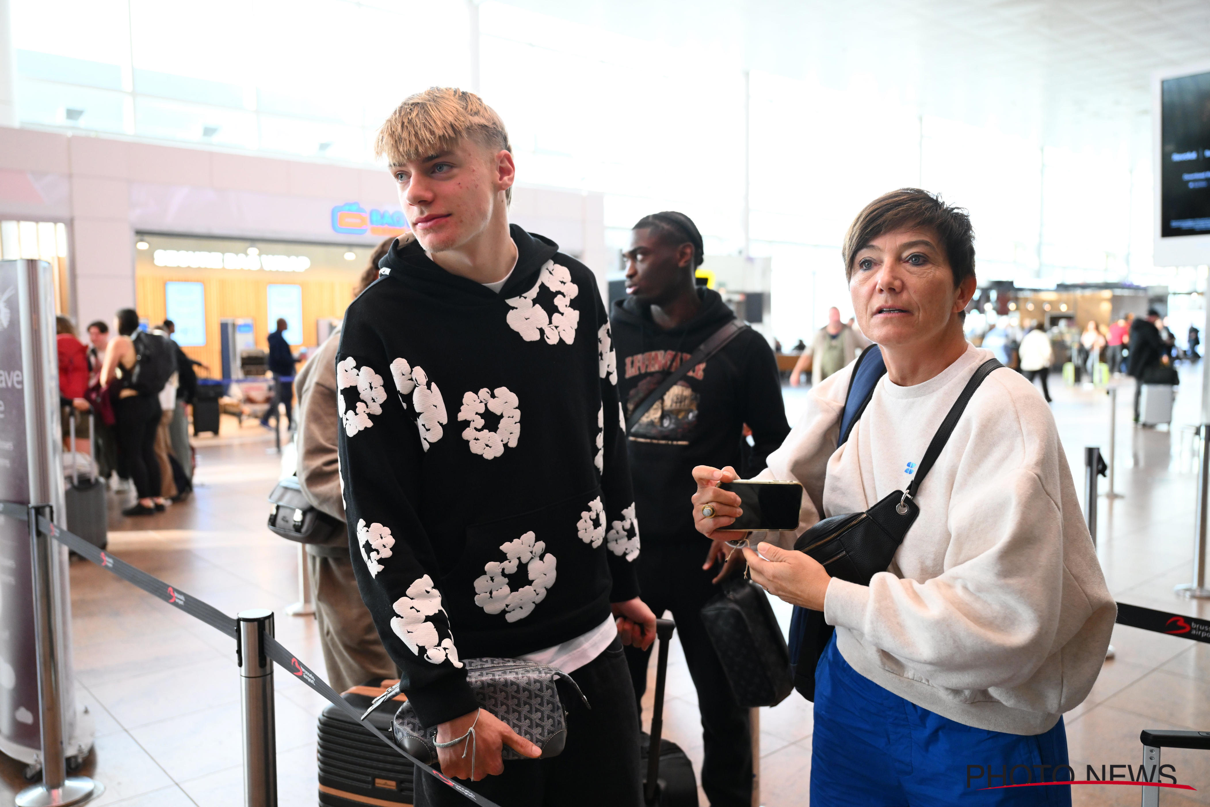 De Cat in voorbereiding op Portugal U17: “Muziek luisteren en lachen ...