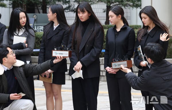 NewJeans Returns to Ador: What This Means for K-Pop Fans in 2025