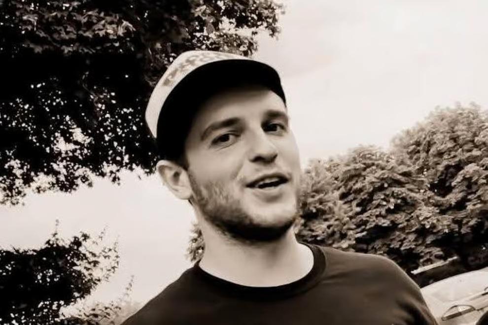 Musicians mourn death of 'legendary' local performer whose body was ...