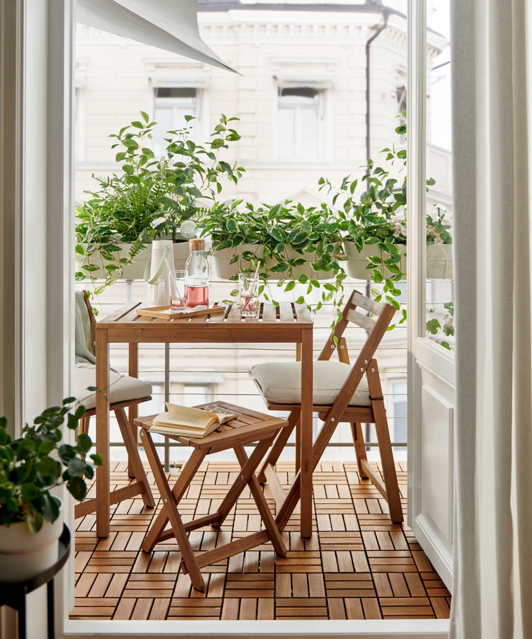 How to Winterize Your House And Save Yourself Thousands in Repairs Later