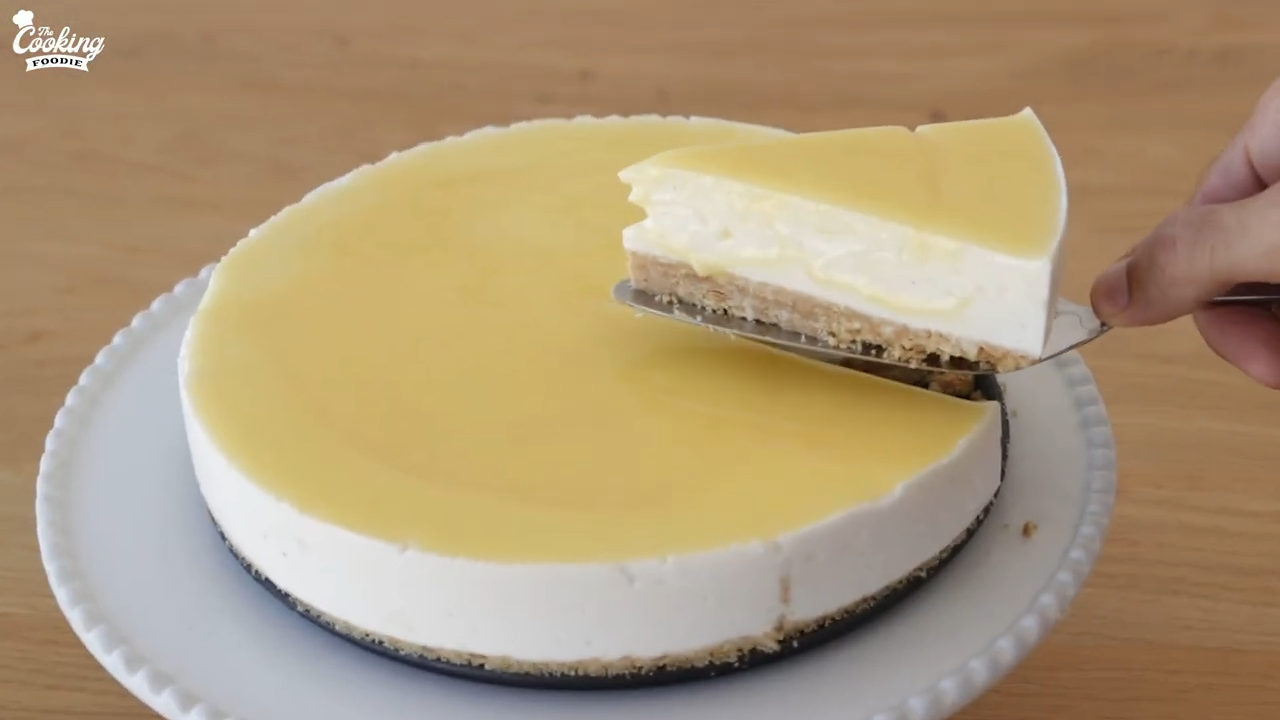 No-Bake Lemon Cheesecake for Thanksgiving