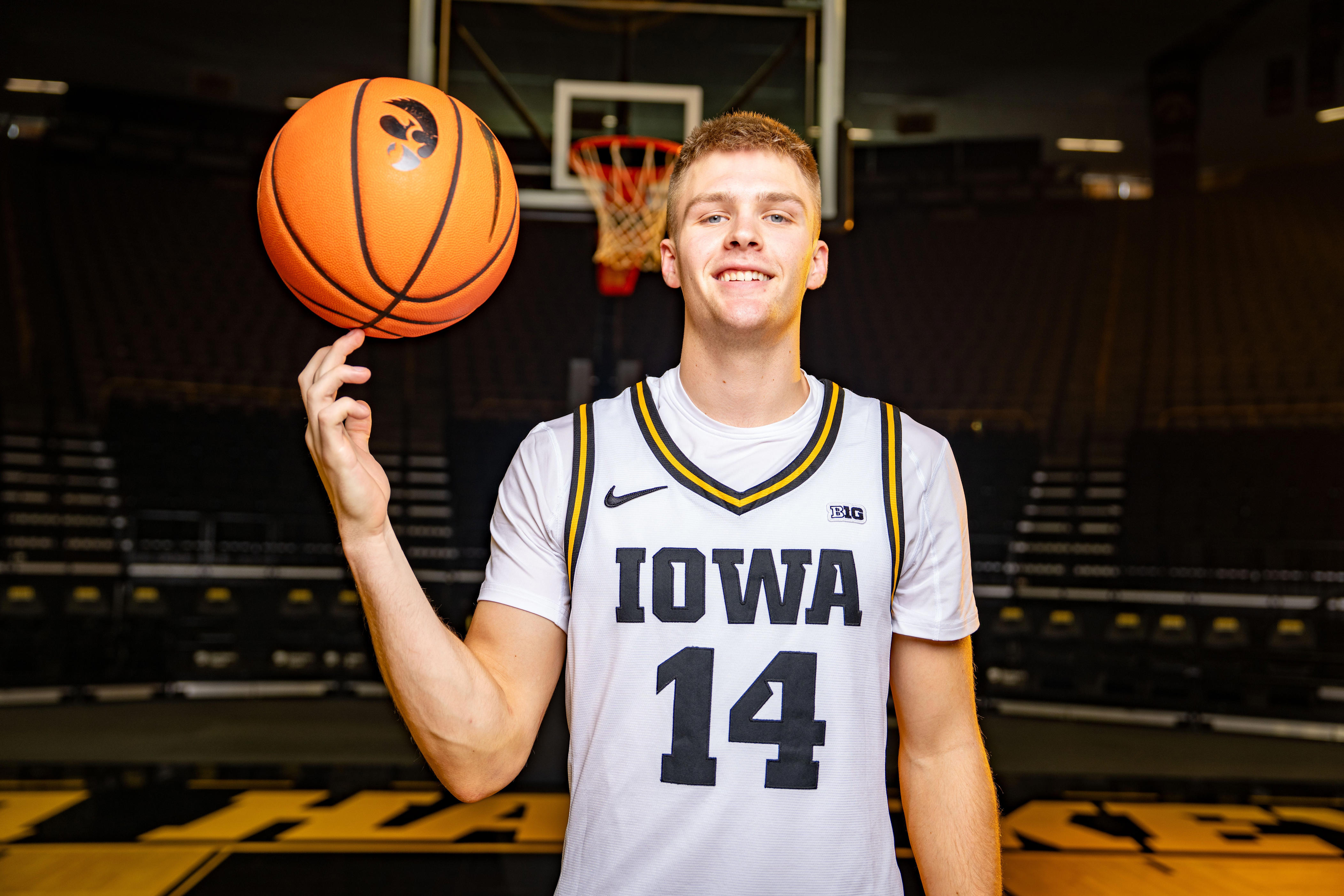 Where to watch Iowa basketball vs. Maryland today: TV channel, time