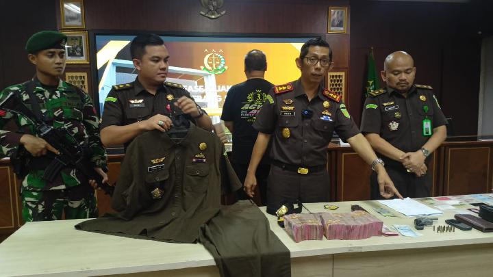 Jaksa Gadungan Mengaku Staf Ahli Jaksa Agung Ditangkap