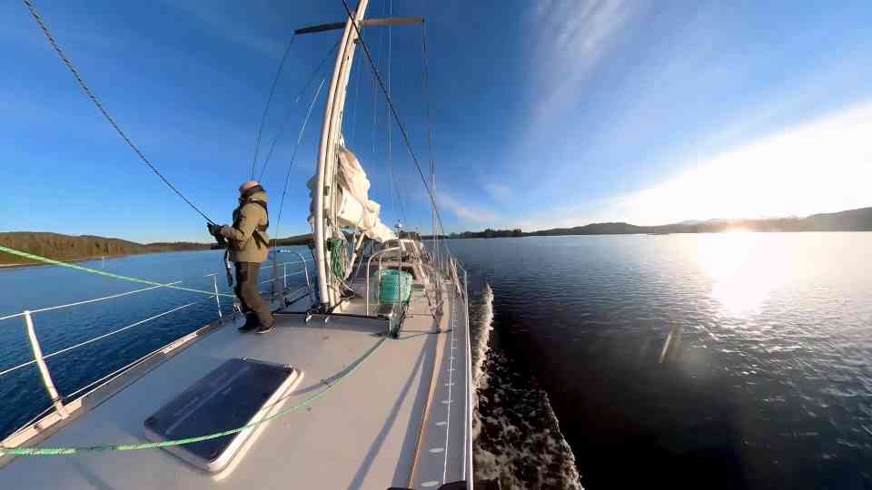 Watch how one crew faced disaster sailing through the Gulf of Alaska