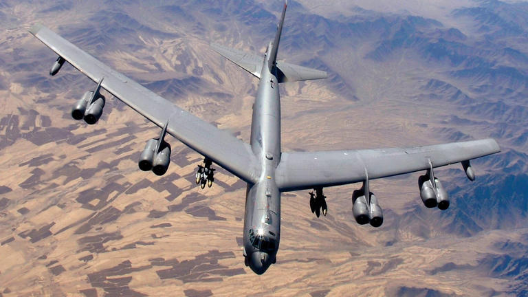 US nuclear bomber practices strike near Russian border