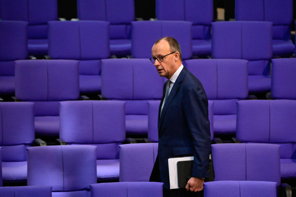 Krass! So hoch ist das Gehalt von Friedrich Merz