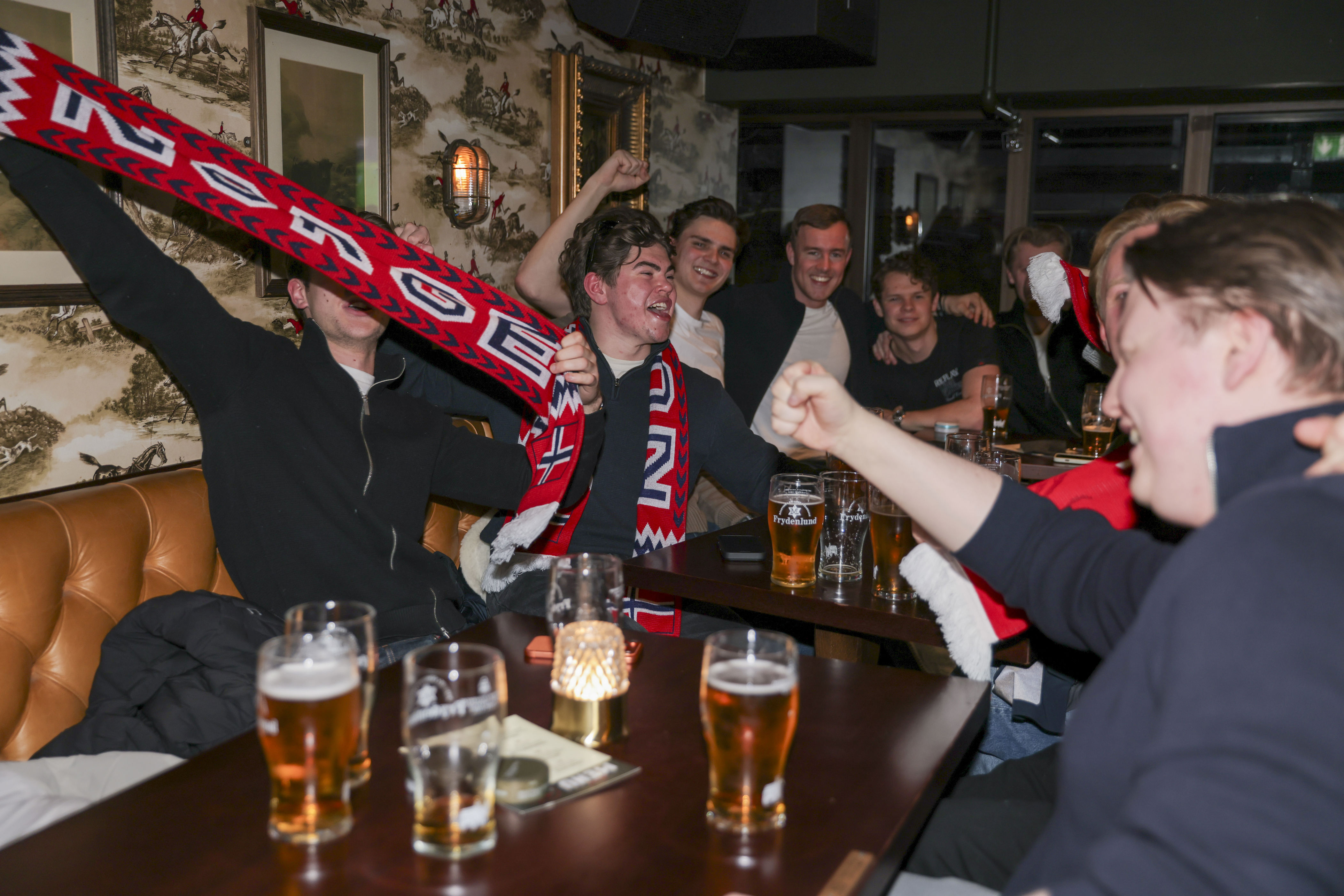 VM-rus ga fulle krus – god kveld for utelivet i Oslo