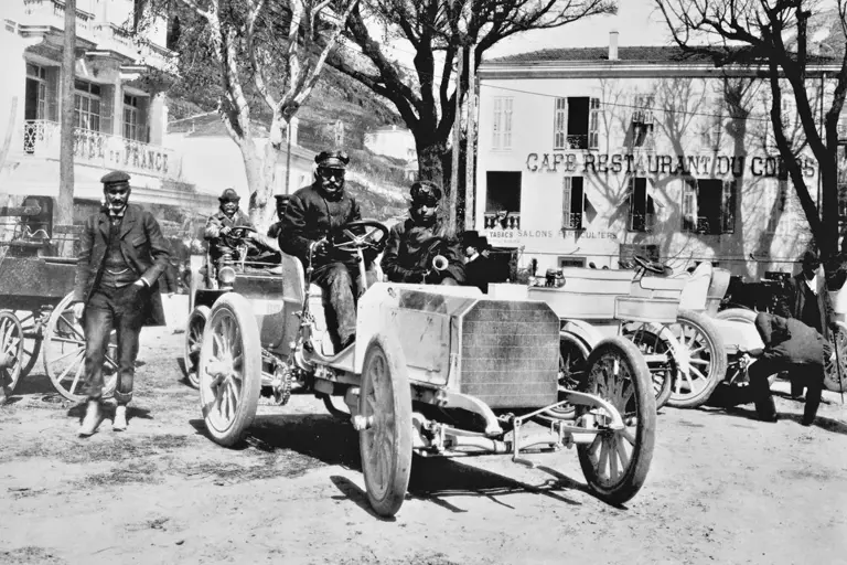 Αυτή είναι η Mercedes 35 hp: Η Mercedes που γεννήθηκε πριν από 125 χρόνια