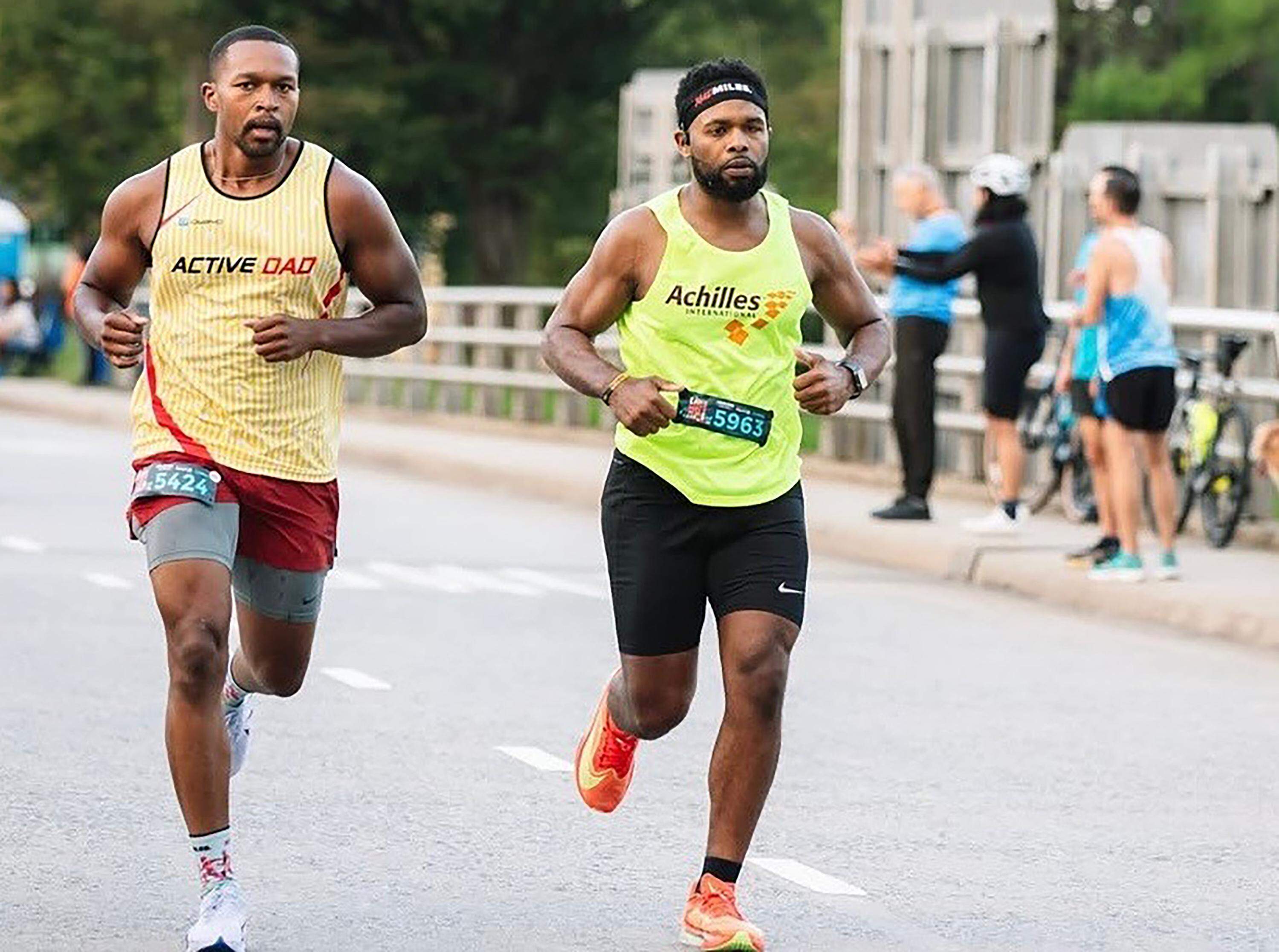 Legally blind runner's 1st marathon was a hot mess. He'll try again in ...