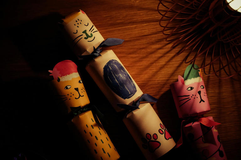 Ten easy Christmas crafts kids can make at home