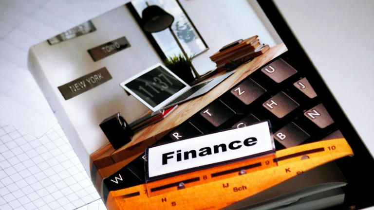 Fear of Financial Collapse and Its Role in Historical Economic Crises