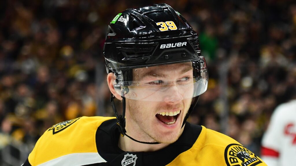 Boston Bruins star forward welcomes second child