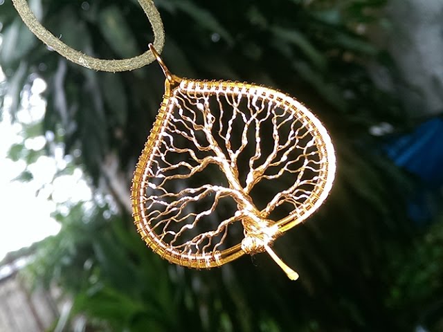 Tree of life in the leaf pendant - wire wrap jewelry making 245