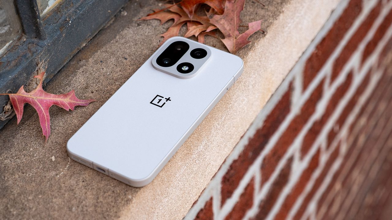 OnePlus says its anti-rollback restrictions are temporary, and that's a ...