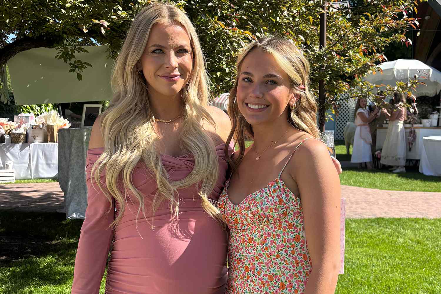 Woman Goes Viral Documenting Life as Personal Assistant to “Mormon ...