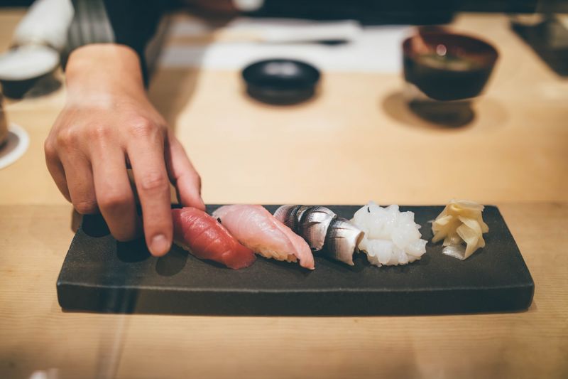 15 Foods Traditionally Eaten By Hand Around The World