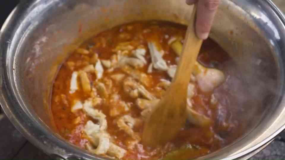 Poor man’s healthy soup made from cow’s stomach