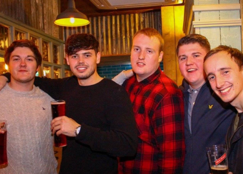 17 glitzy memories of a November 2016 night out at Tinker Smiths in ...