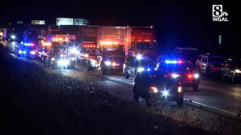 12-VEHICLE PILE-UP | 6 people hospitalized in wreck along Pennsylvania ...