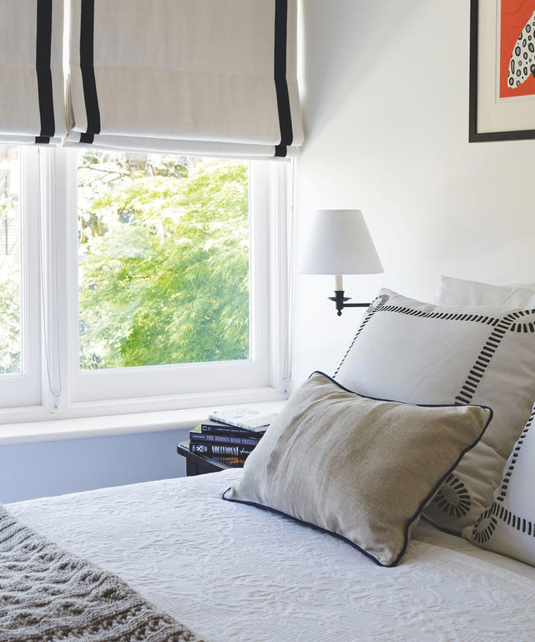 The best sleep positions for easing aches and boosting rest, according ...