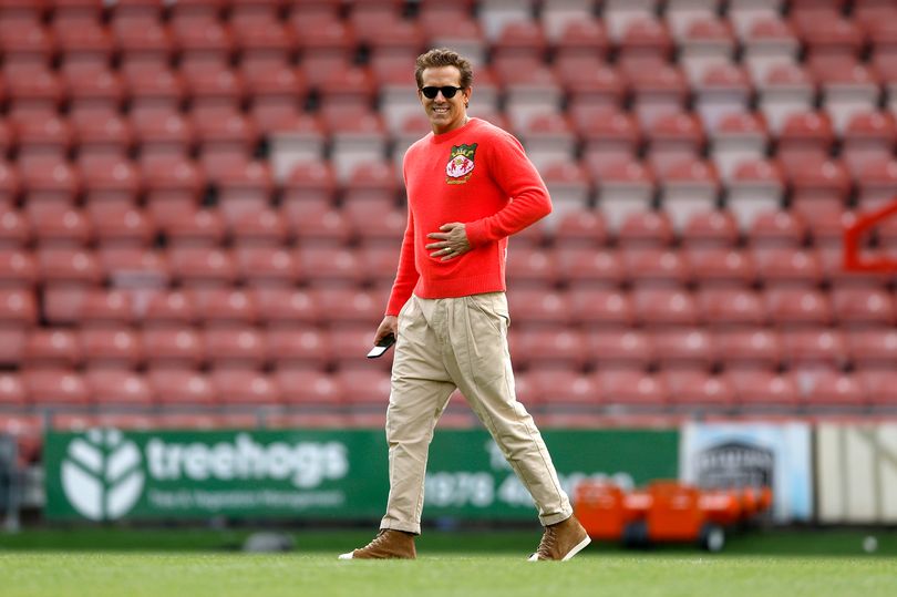 David Moffett plans talks with Ryan Reynolds over new Wrexham rugby team
